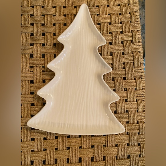 Pier 1 | Holiday | Pier One White Christmas Tree Platter Plate 3x9 Nwt ...